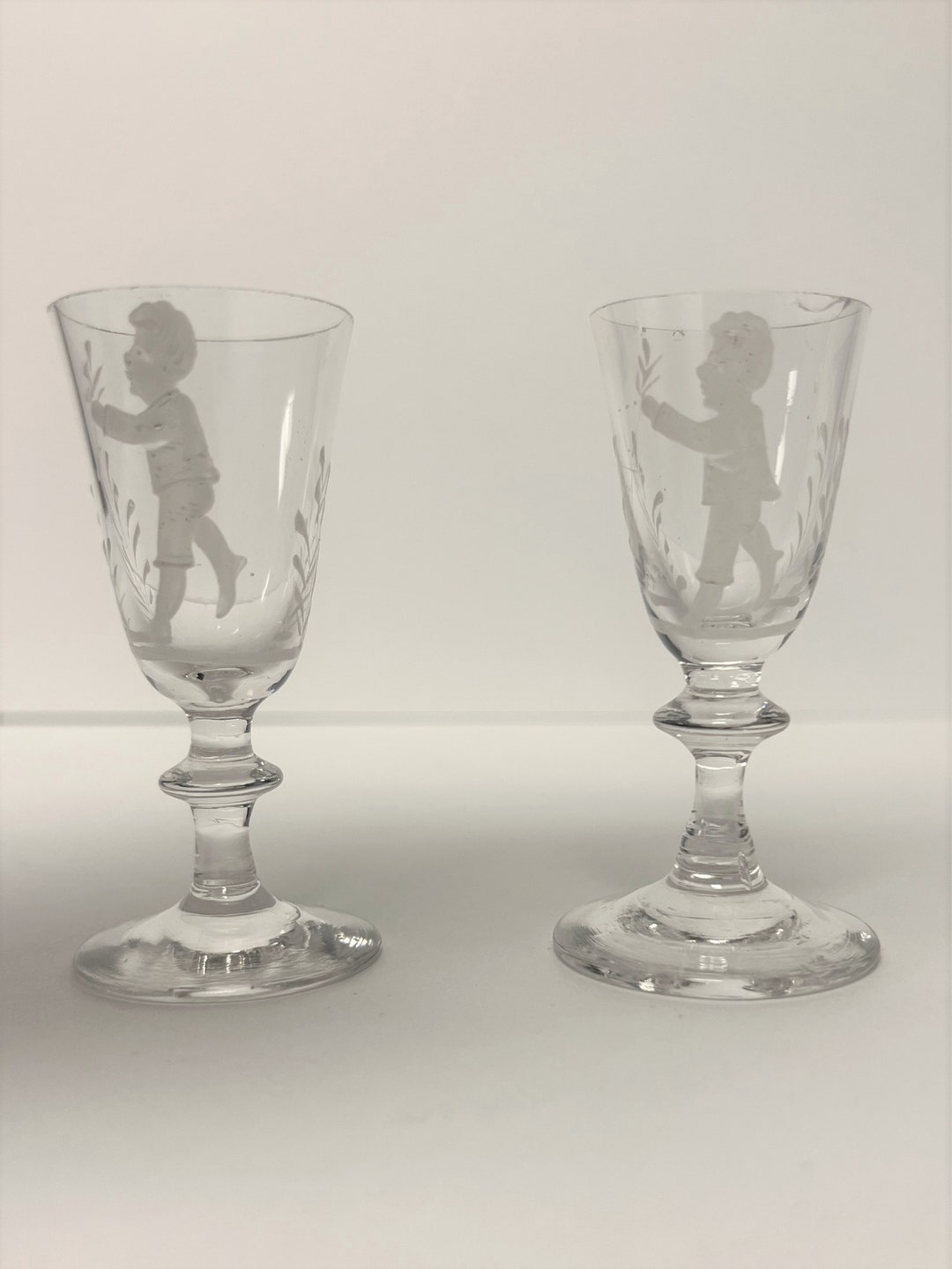 Antique Mary Gregory Style Cordial Vodka Liqueur Glasses - Etsy