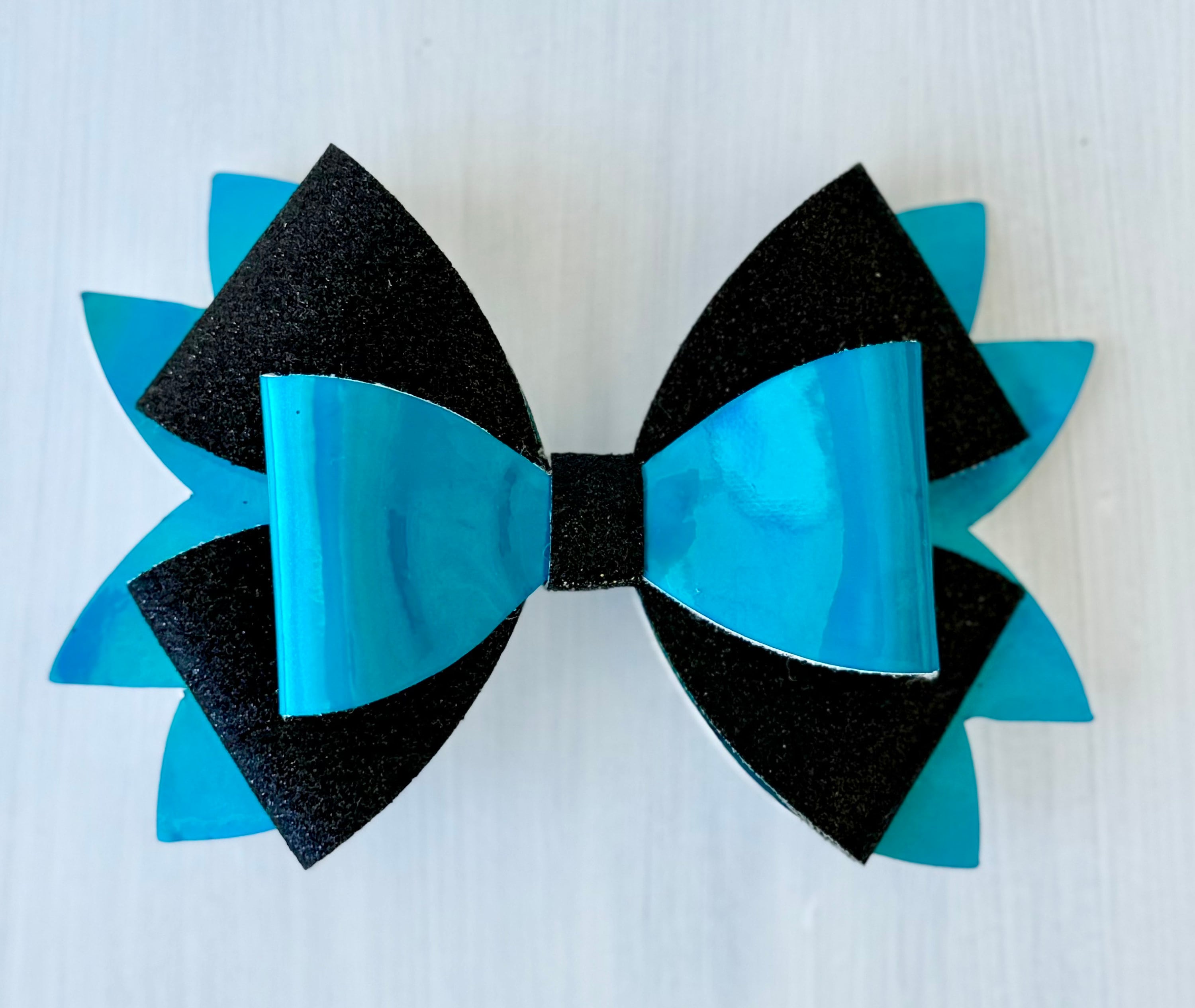 Blue Chroma Bow Straw Topper - Etsy