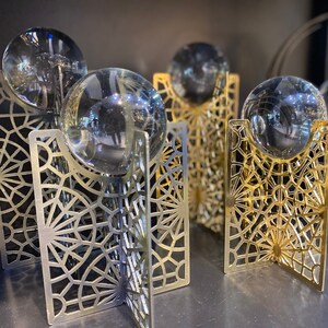Modern Metal Crystal Ball, 2 Sets of Stand Crystals, Luxury Globe Decor ...