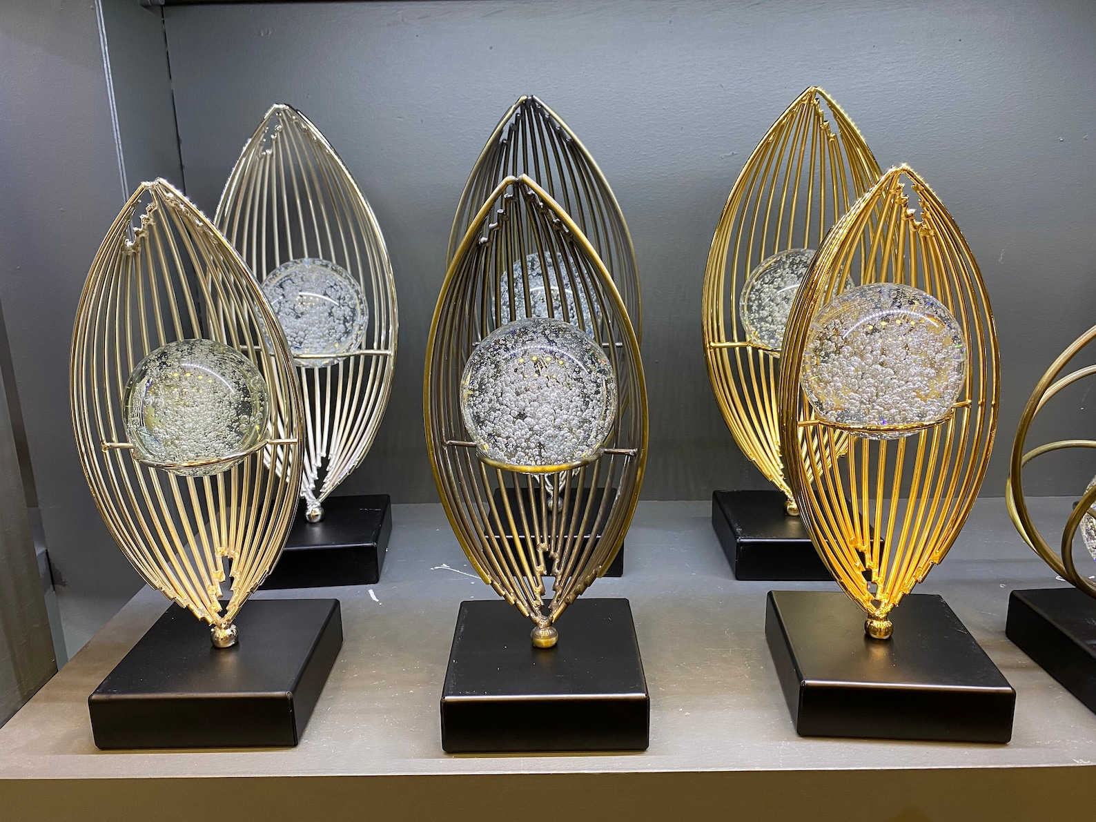 Modern Luxury Decor, Gold Metal Decorative, Home Gift Trinket, Gift Home Decor, Metal Stand ...