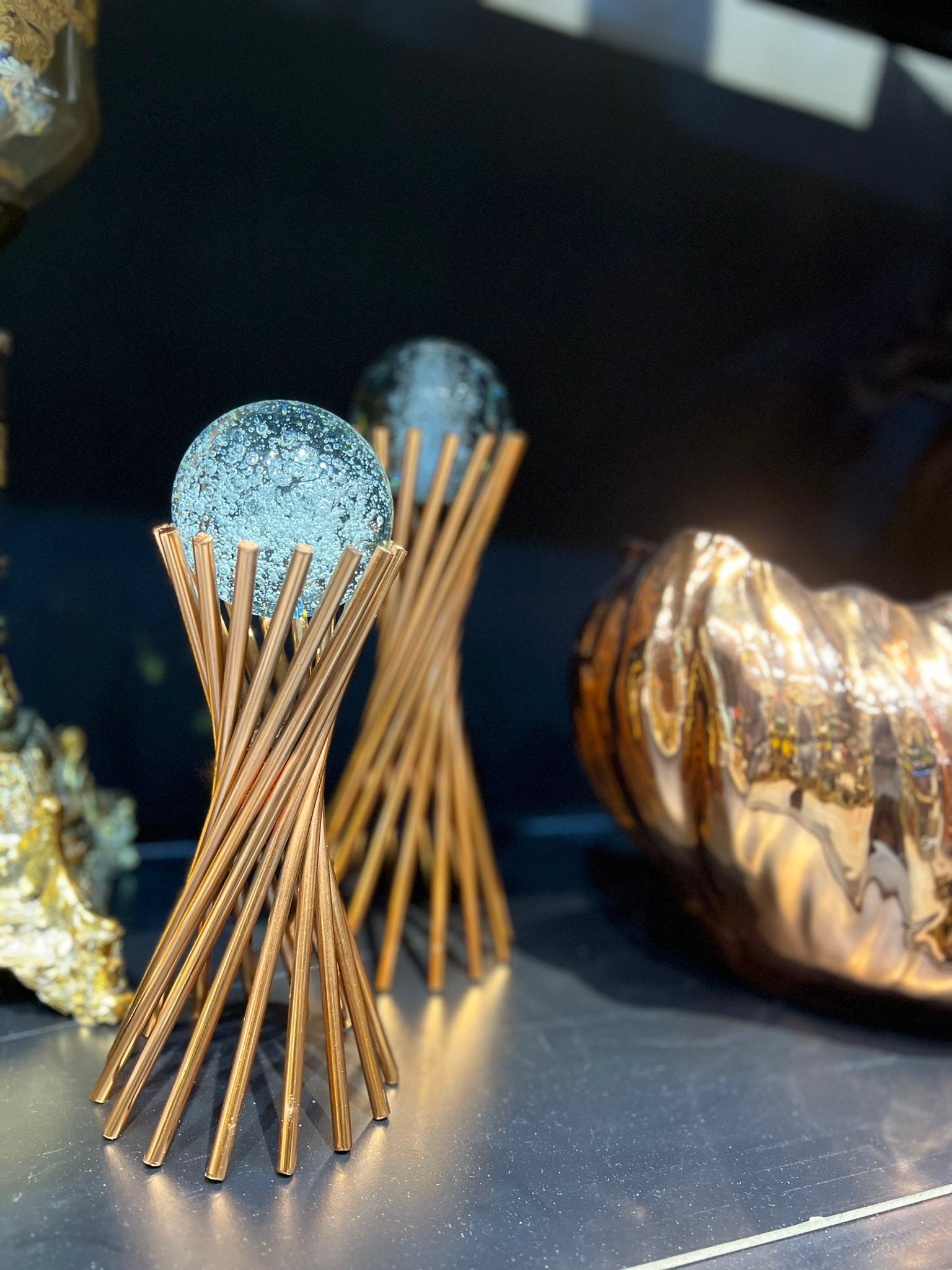 Modern Golden Luxury Metal Crystal Ball, Decorative Crystal Ball Stand ...