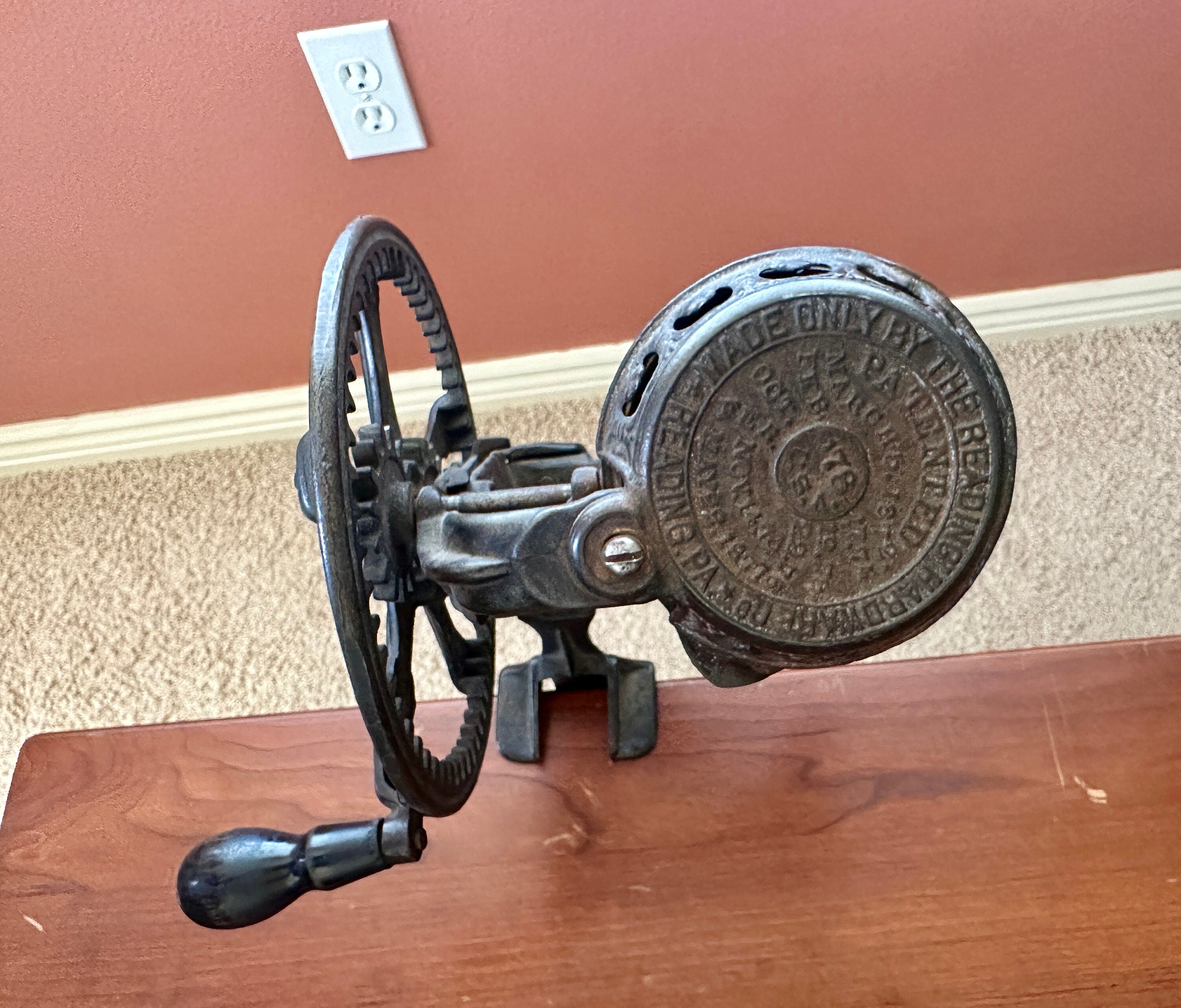 Late 1800s Apple Peeler Cast Iron Reading Hardware Co. - Etsy