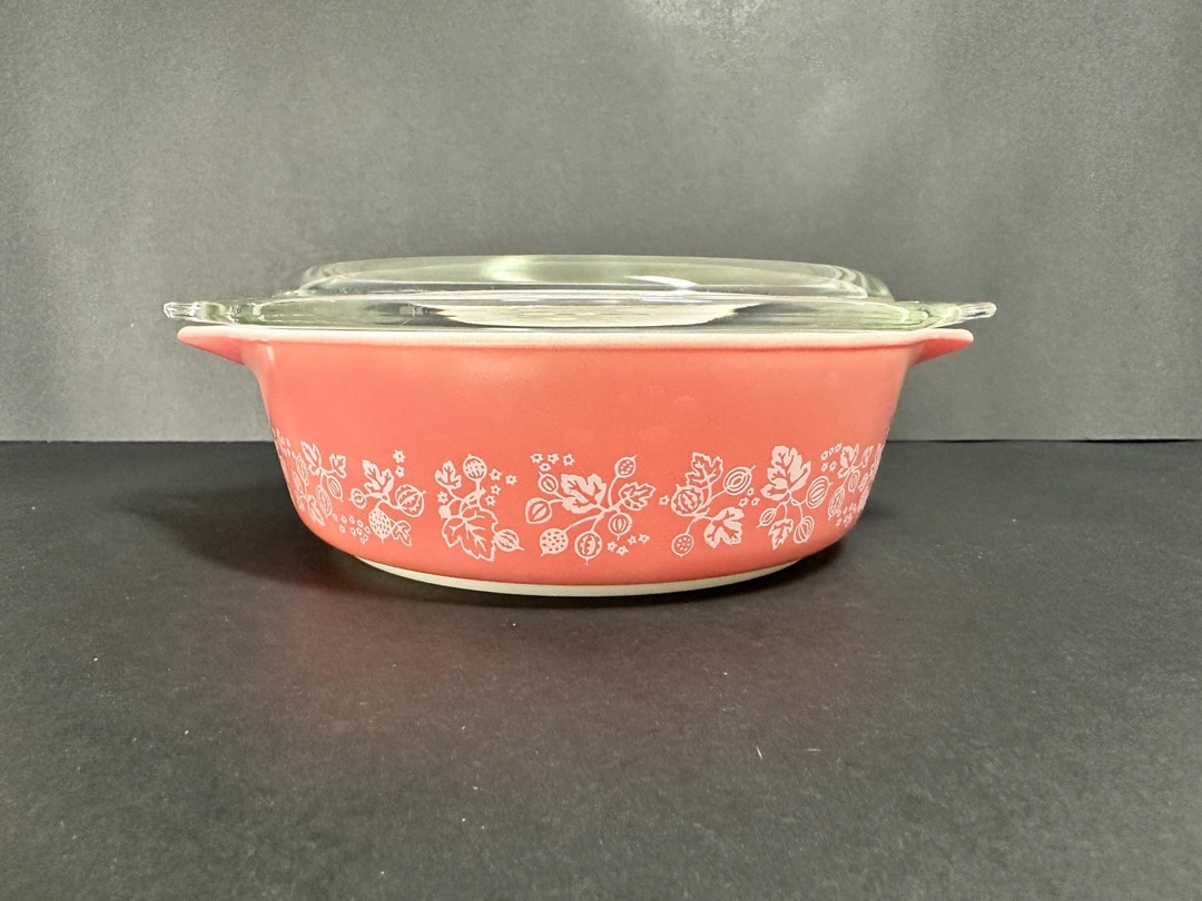 1950s Pyrex Pink Gooseberry Casserole Dish With Lid 1 Pint Gooseberry ...