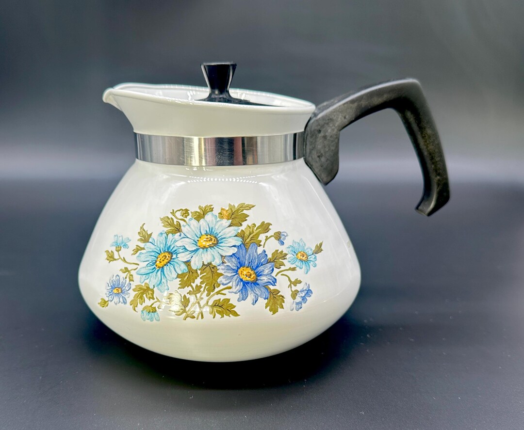 Corningware Chelsea Blue Daisy 6 Cup Teapot With Lid | 1970s Corning ...