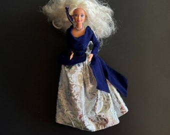 Vintage Winter Velvet Barbie, an Avon Exclusive, Special Edition, First ...