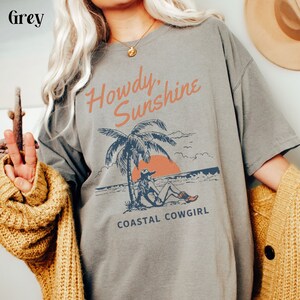 Seaside Cowgirl Shirt Cute Vintage Beachy Summer Tshirt Howdy Sunshine ...