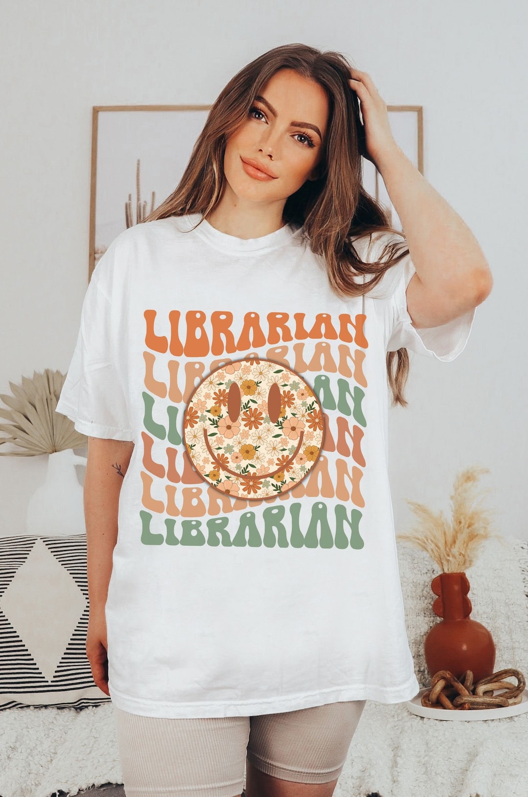 Librarian Shirt Retro School Library Club Tshirt Cute Floral Book Lover ...