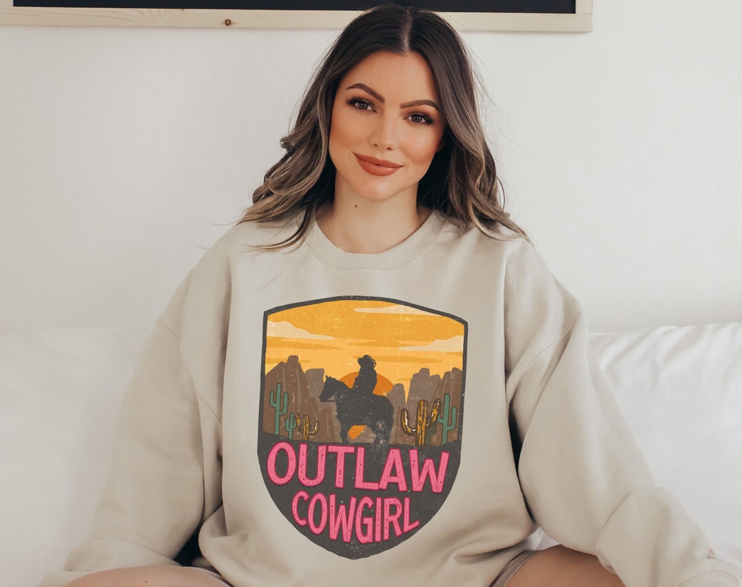 Outlaw Cowgirl Sweatshirt Cute Vintage Country Music Concert Sweater ...