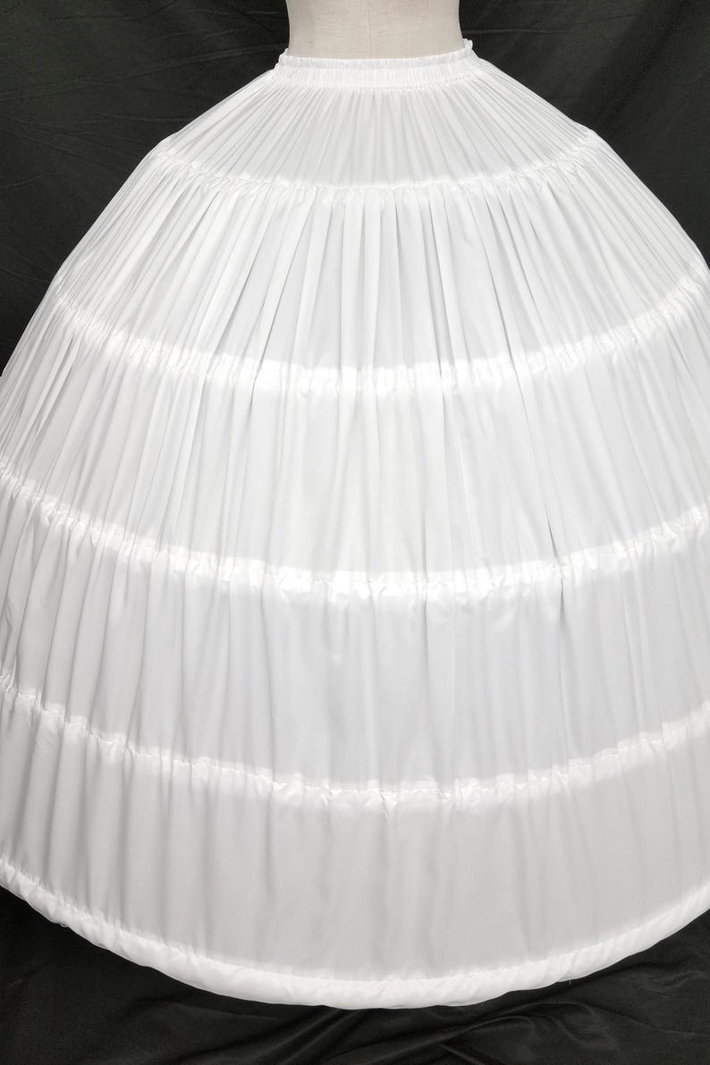 Crinoline Petticoat With Five Metal Hoops and Lace up Waist, One Size ...