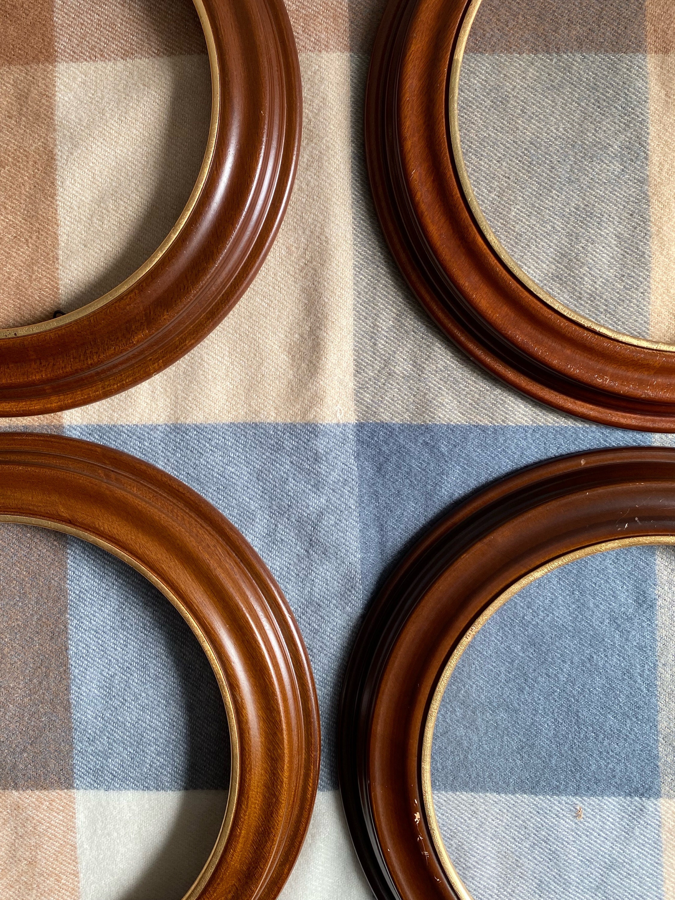 Round Wood Van Hygan & Smythe Plate Frame Vintage Customize With Your ...