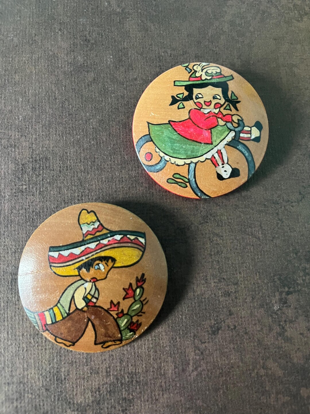 Vintage Wood Hand Painted Folk Art Brooch Set ~ Latin American Folk Art ...