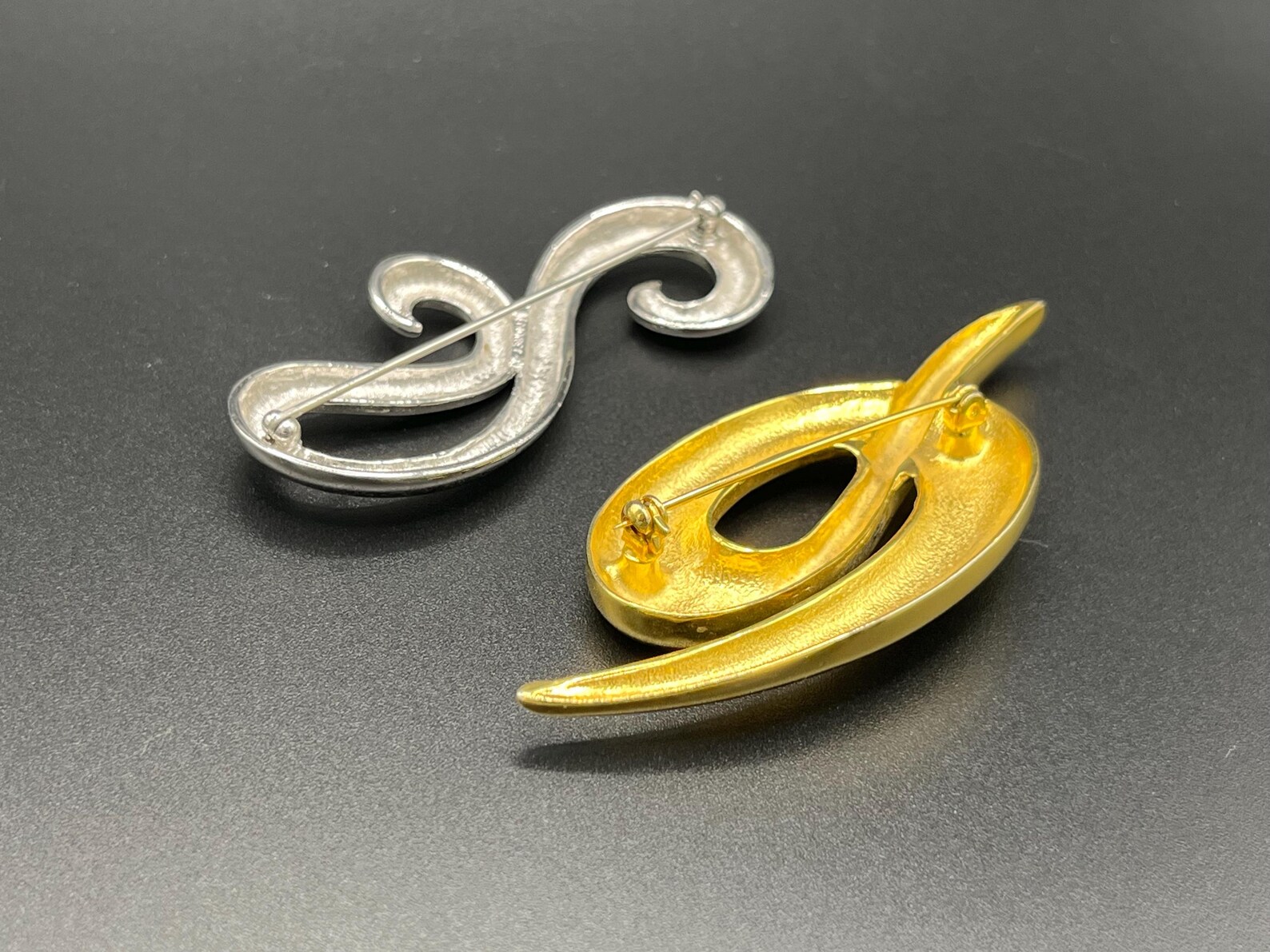 Vintage Silver and Gold Metal Squiggle Design Costume Jewelry Brooch ...