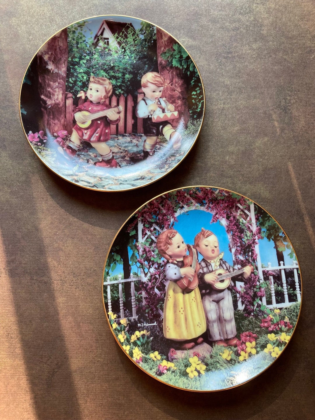 Vintage MJ Hummel Plates Little Musicians and Private Parade by Danbury ...