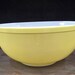 Vintage Pyrex 404 - 4 QT Mixing Bowl Primary Colors Collection in ...