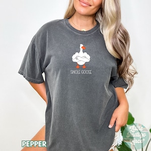 Silly Goose on the Loose Shirt, Funny Goose T-shirt, Swole Goose Gym ...