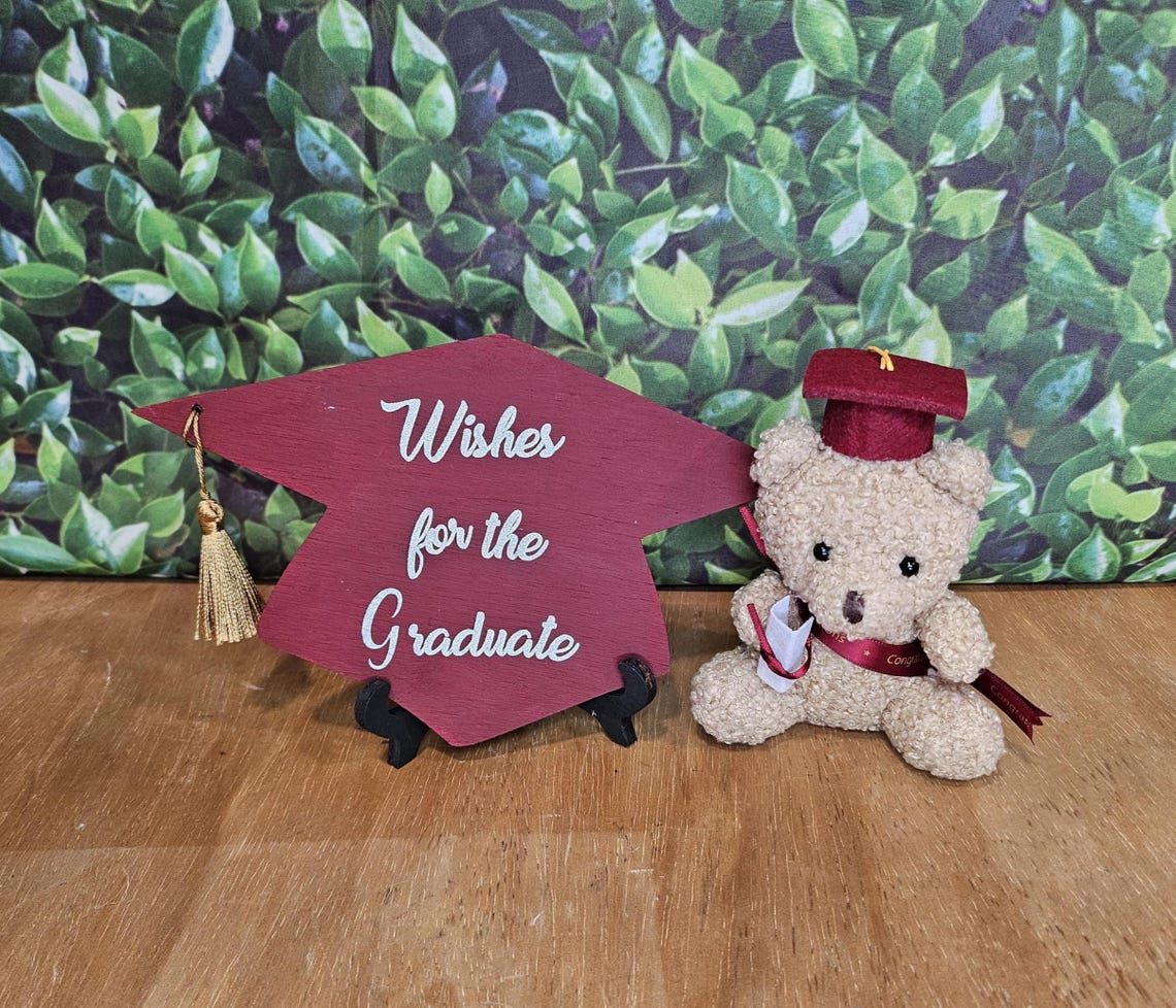 Personalized Graduation Cap Table Sign – Grad Party Decor in College ...