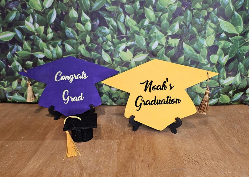 Personalized Graduation Cap Table Sign – Grad Party Decor in College ...