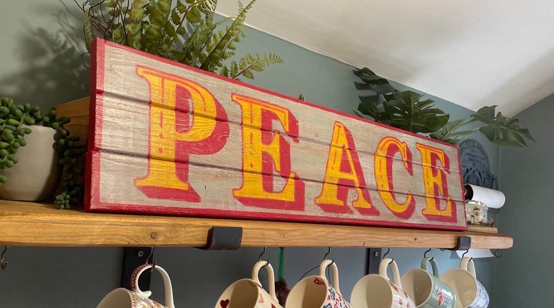 Large Hand Painted Wooden PEACE Sign. Vintage / Retro / Marquee - Etsy
