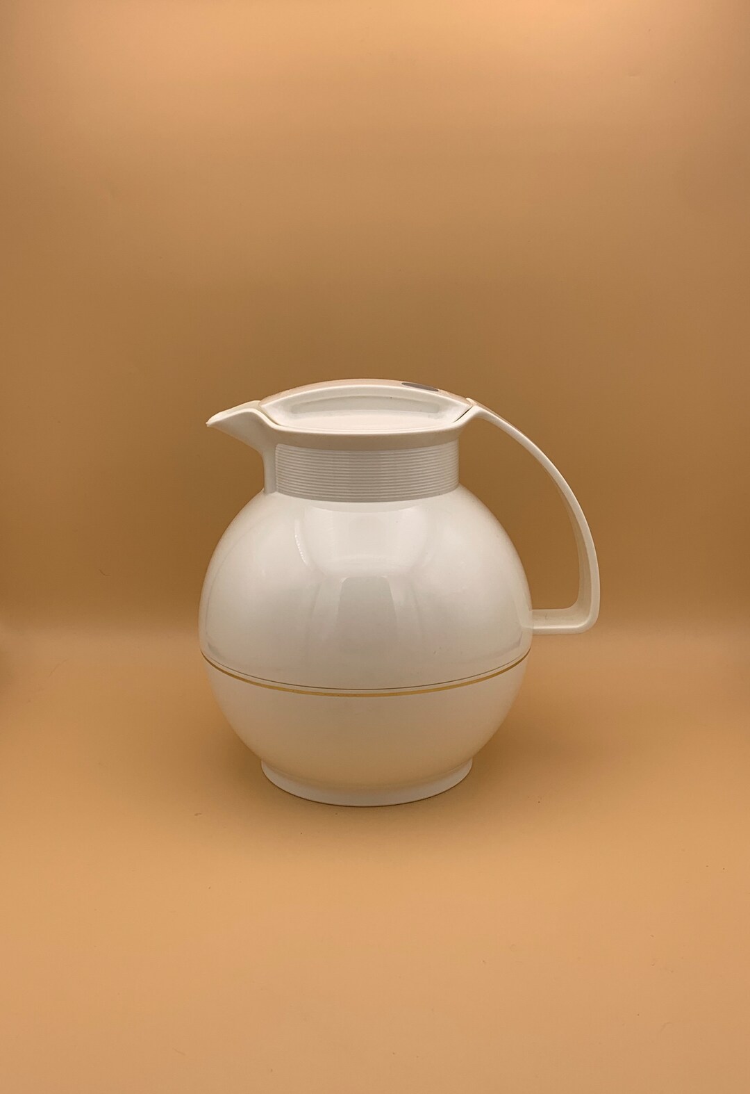 Cream & Gold Thermos VINTAGE Round Insulated Carafe - Etsy