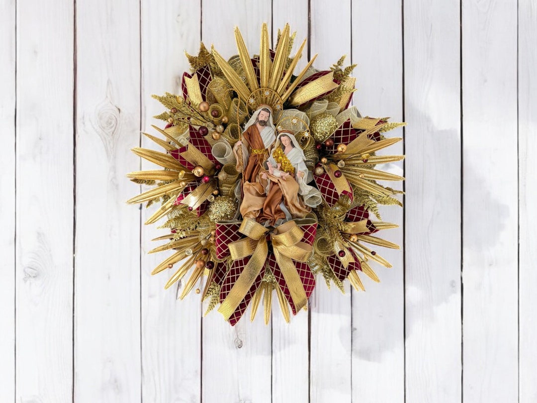 Nativity Christmas Wreath, Holy Family With Gold and Burgundy Ribbons ...