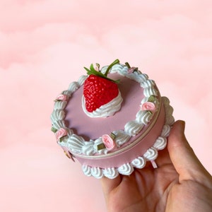 Decoden Fake Cake Jewelry Storage Box With Mirror - Kawaii Decoden Cake ...