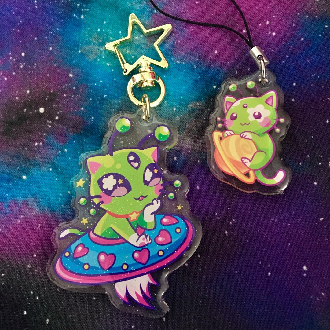 Alien Cat 2.5 Inch Glitter Epoxy Acrylic Charm and Alien Kitten 1.5 ...