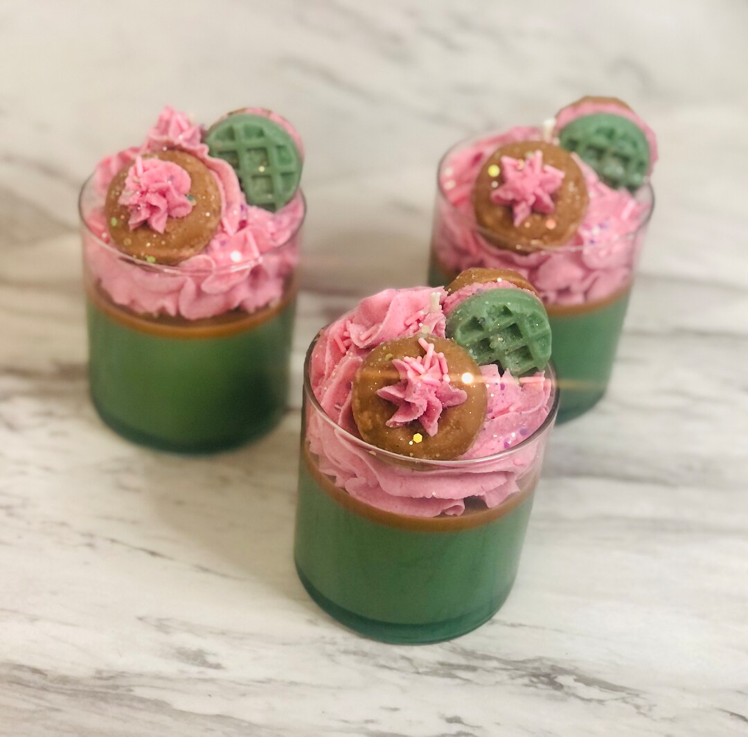 Love Me/strong Candle/gift/valentines/st'patricks Day/green & Pink - Etsy