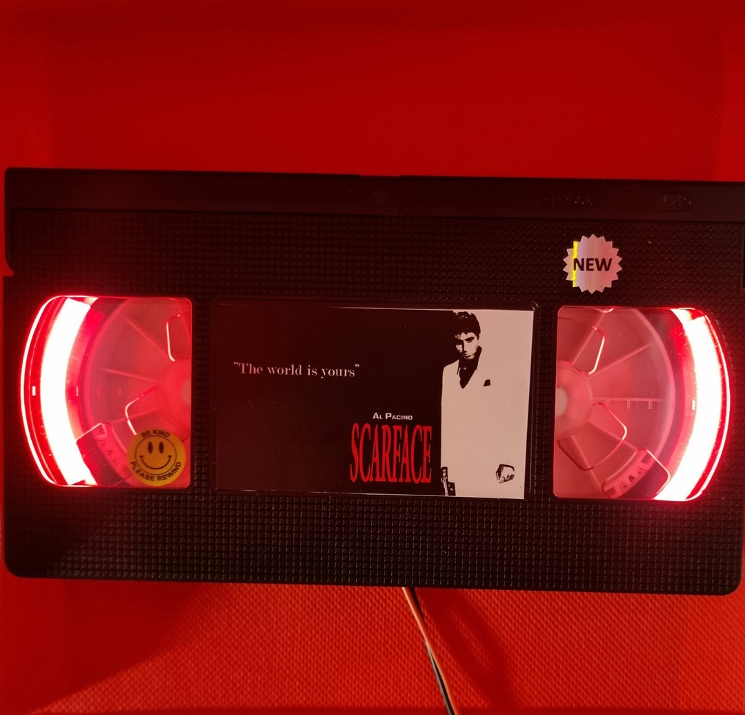 Scarface Movie VHS Neon LED Lamp - Etsy Portugal
