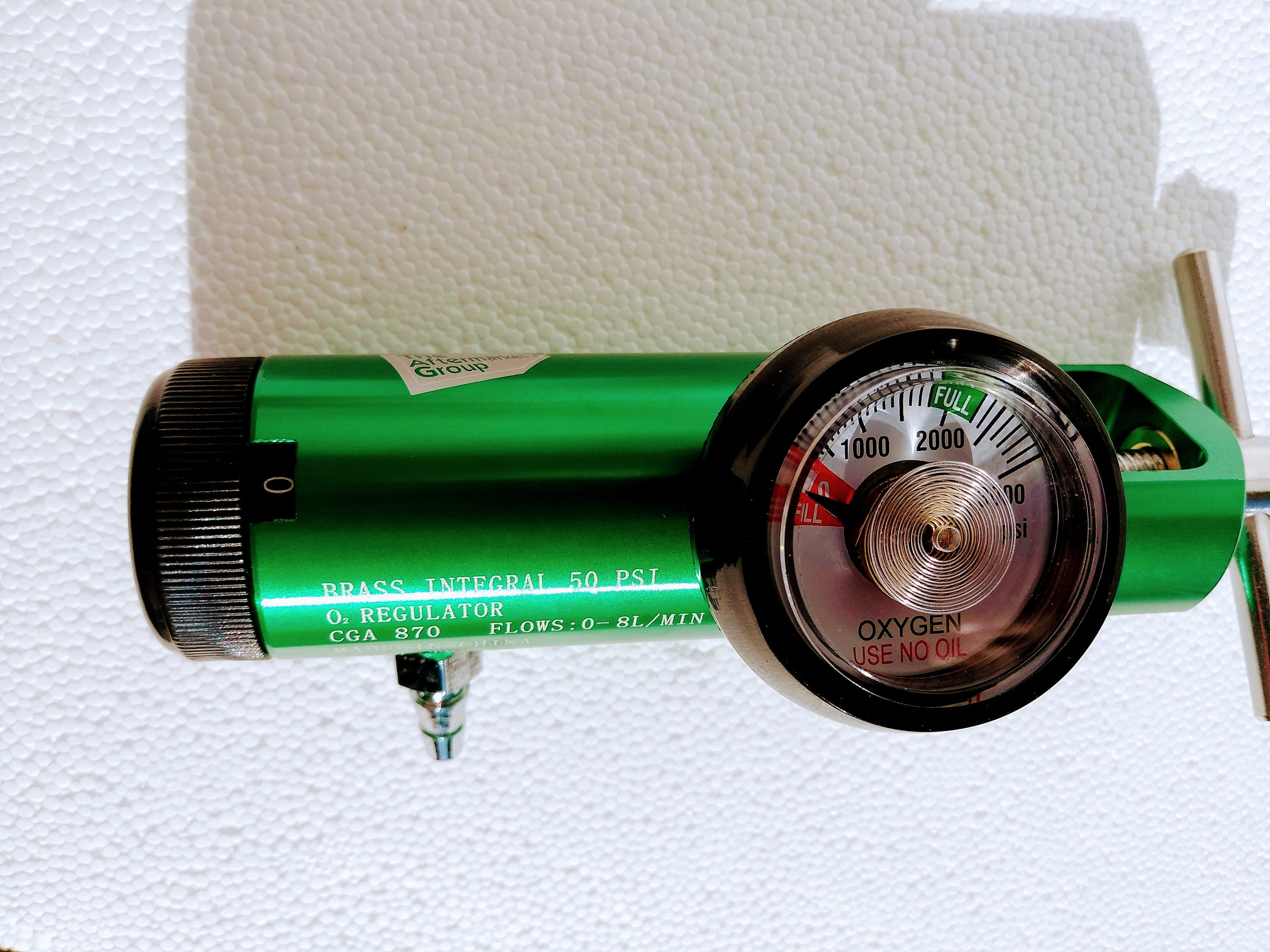 Oxygen Tank Regulator. 0-8 Liters per Minute. New in Box. Free Shipping ...