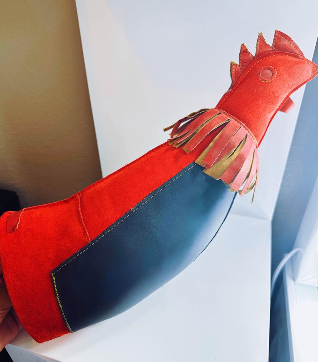 Gamefowl Gallos/rooster/chicken Leather Dummy Mona De Cuero Roja/red - Etsy