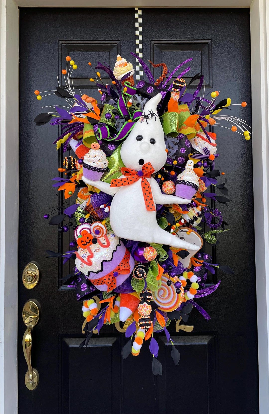 Halloween Ghost Swag With Cakes - Etsy