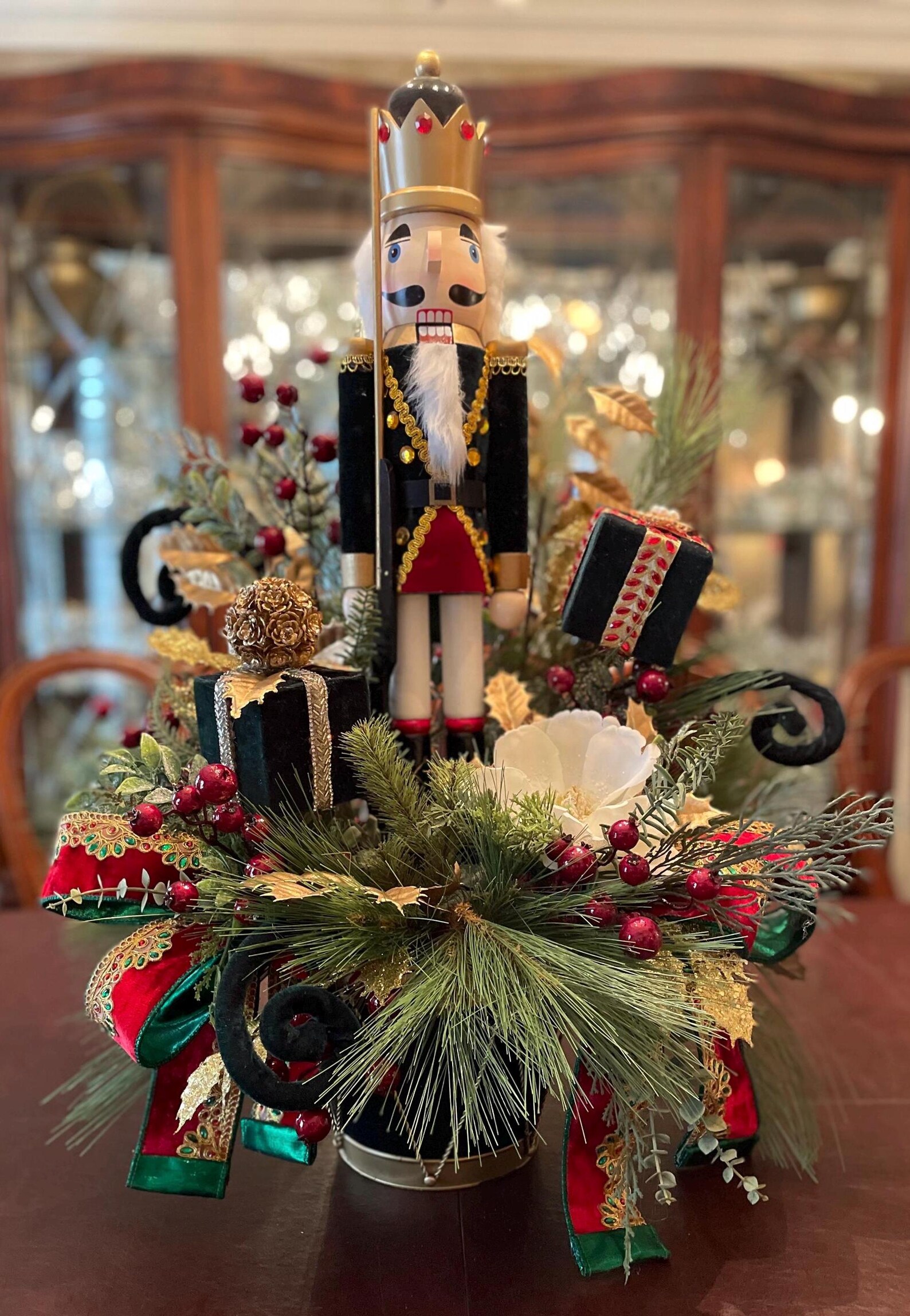 Luxury Nutcracker Drum Centerpiece - Etsy