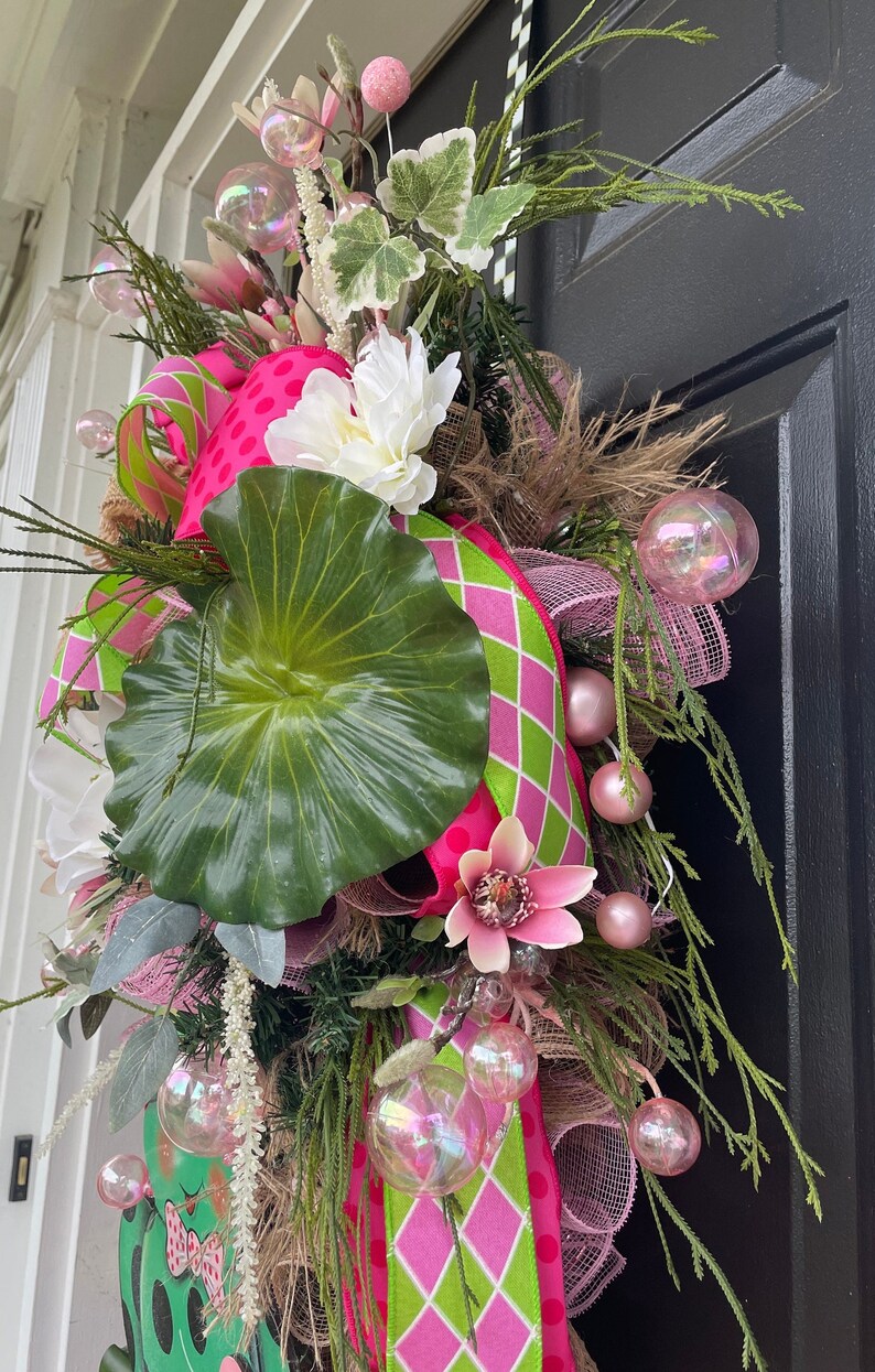 Summertime Frog Swag,frog Decor, Frog Swag, Frog and Lillypad Swag ...