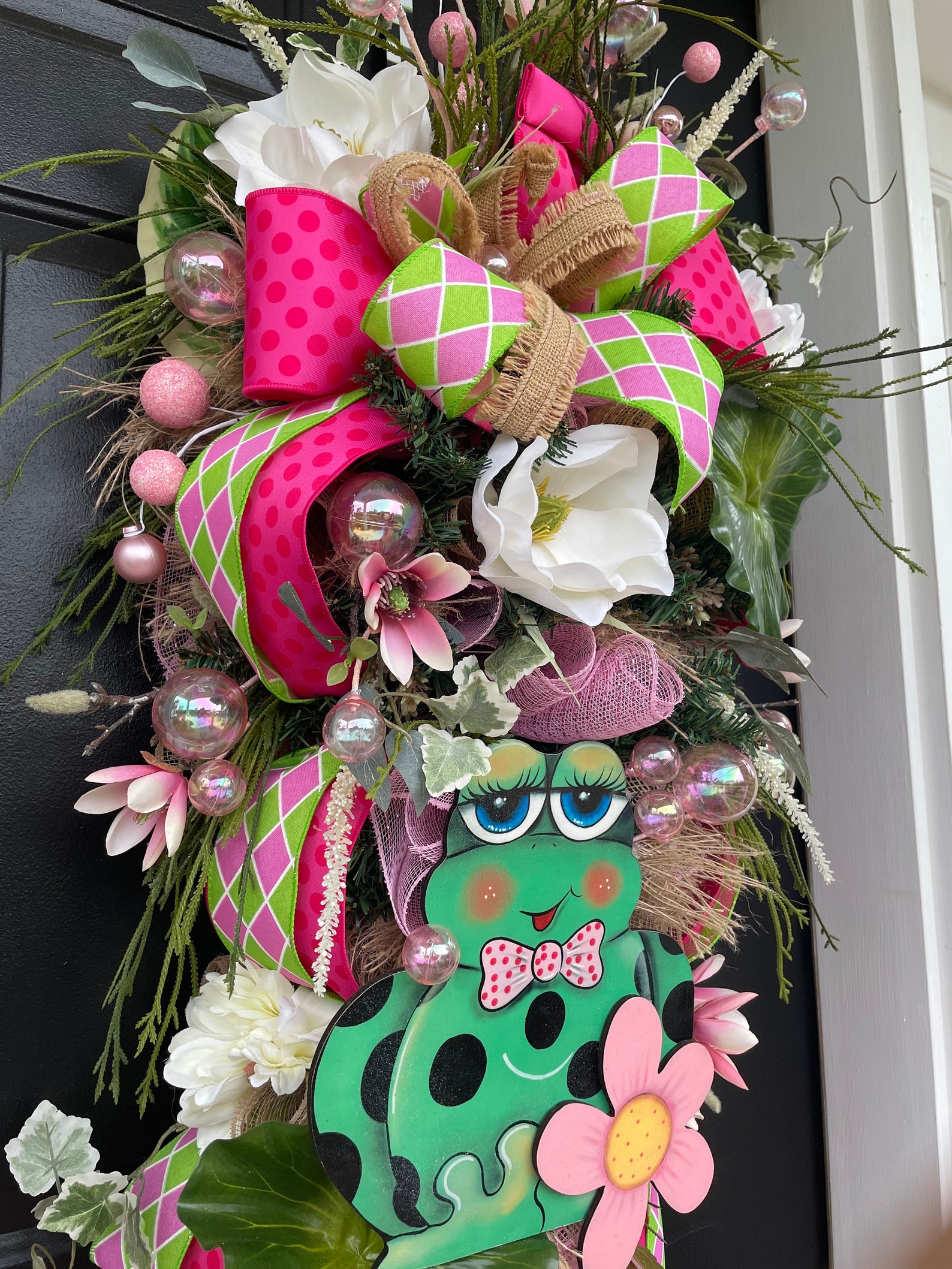 Summertime Frog Swag,frog Decor, Frog Swag, Frog and Lillypad Swag ...