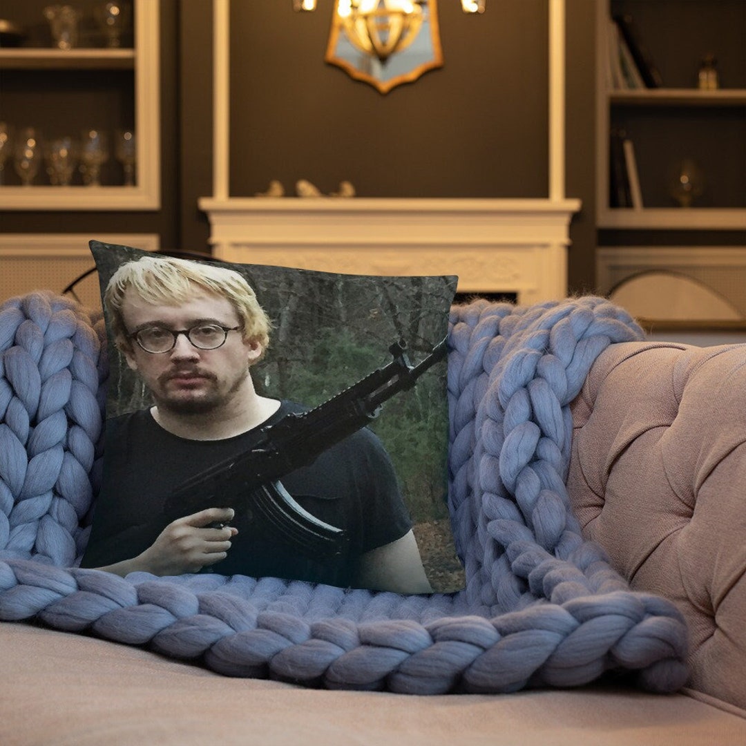 Sam Hyde Pillow / Meme Pillow / Million Dollar Extreme / MDE / World ...