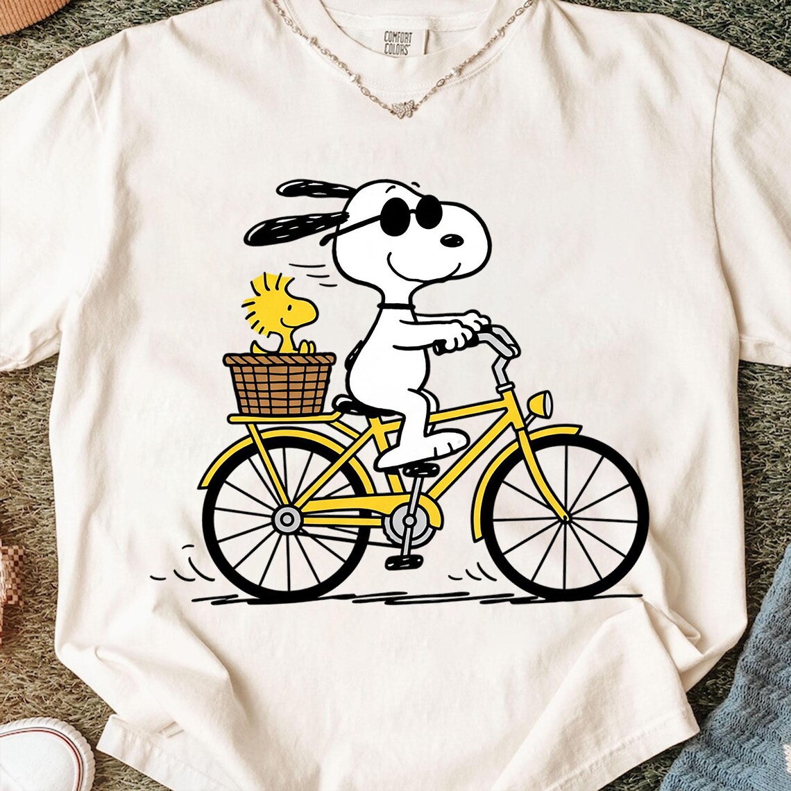Snoop Riding Bike PNG, Peanut Bicycle Clipart, Snoopy With Woodstock ...