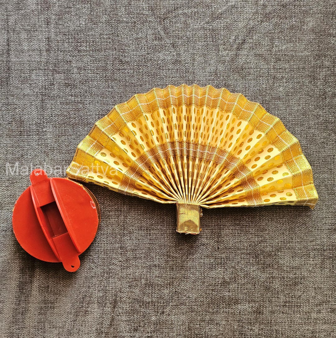 Golden - Thiru Udayada / Thiruudayada / Thirukuda Made of Kasavu Cloth ...