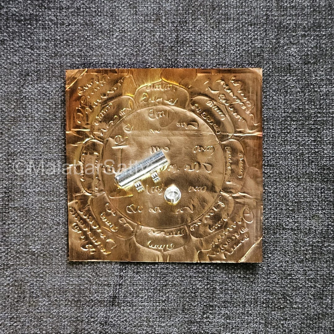 Saraswati Yantra – Handmade – 9x9 Cm Copper Yantra With Silver Thayathu ...
