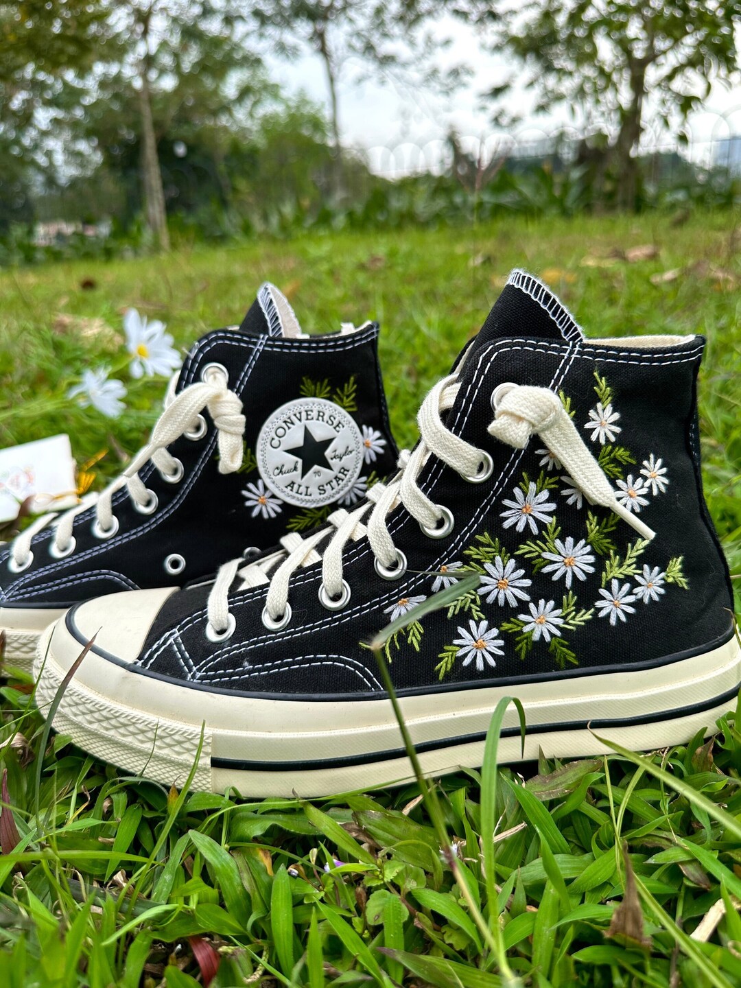 Embroiered Converse/custom Converse Daisy High Tops/embroidered ...