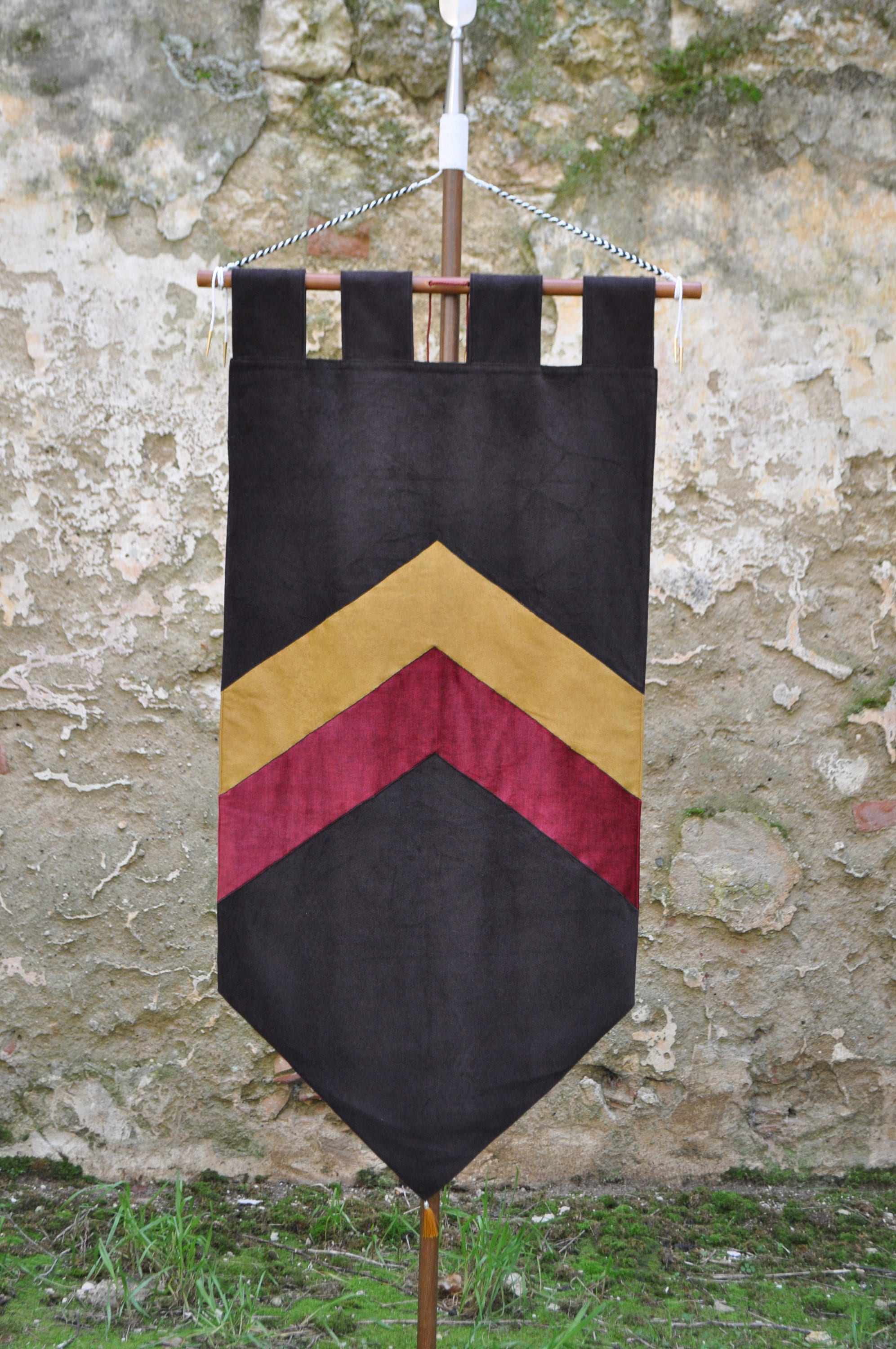 Standard / Banner / Flag / Flag / Oriflamme / the Witcher / Aedirn - Etsy