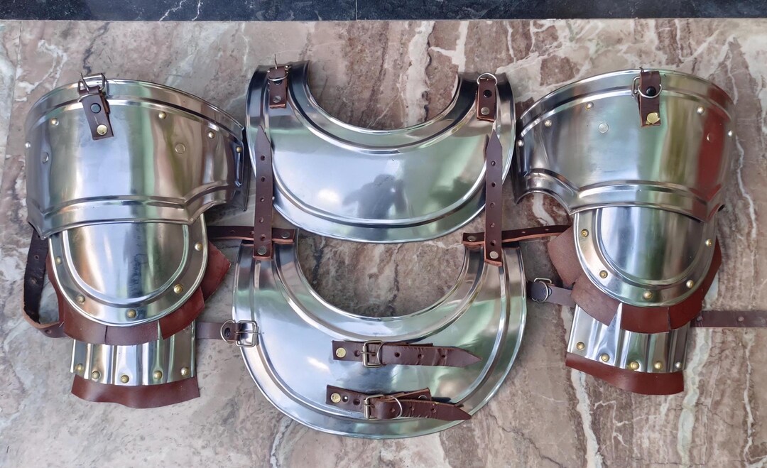 Medieval Steel Gorget & Pauldrons Set: Battle Warrior Shoulder Armour ...