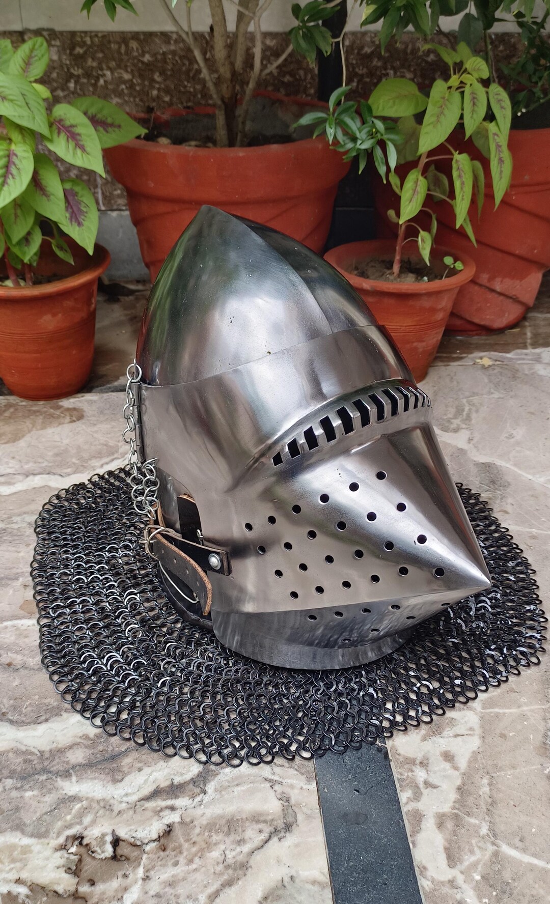 Houndskull Bascinet Helmet: 16 Gauge Steel Pig Face Medieval Helmet - Etsy