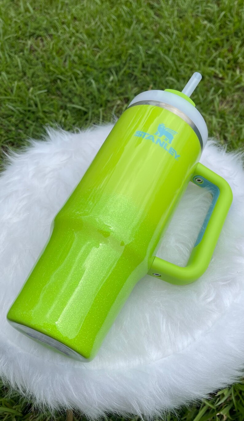 30OZ Stanley Tumbler Bright Lime With Green Glitter Ombre - Etsy