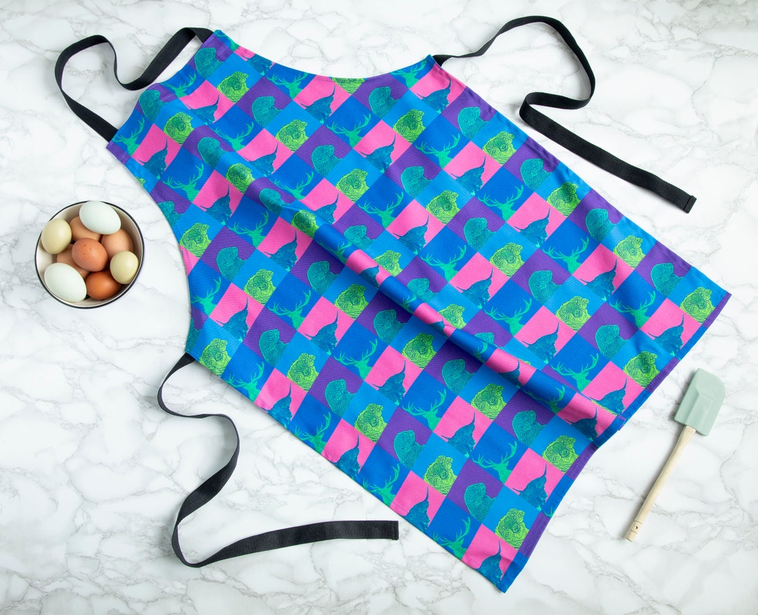 Animal Adult Apron, Andy Warhol Effect Fun Pinny, Colourful Sheep, Stag ...