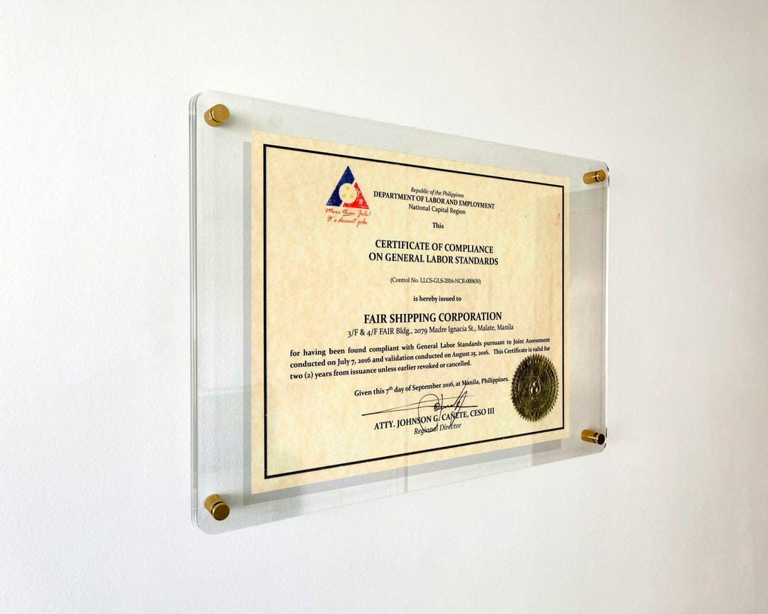 FLOATING FRAME, Diploma Frame, Frameless Frame, Clear Acrylic Frame ...