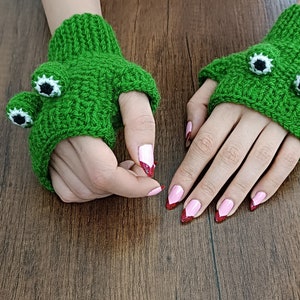 Handmade Sleeveless Frog Gloves, Frog Fingerless Gloves, Frog Mittens ...