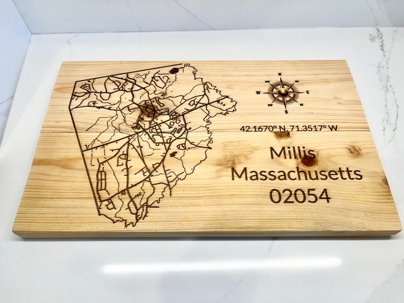 Custom Town Map Plaque: Reclaimed Wood, Personalized Coordinates (16"x7 ...