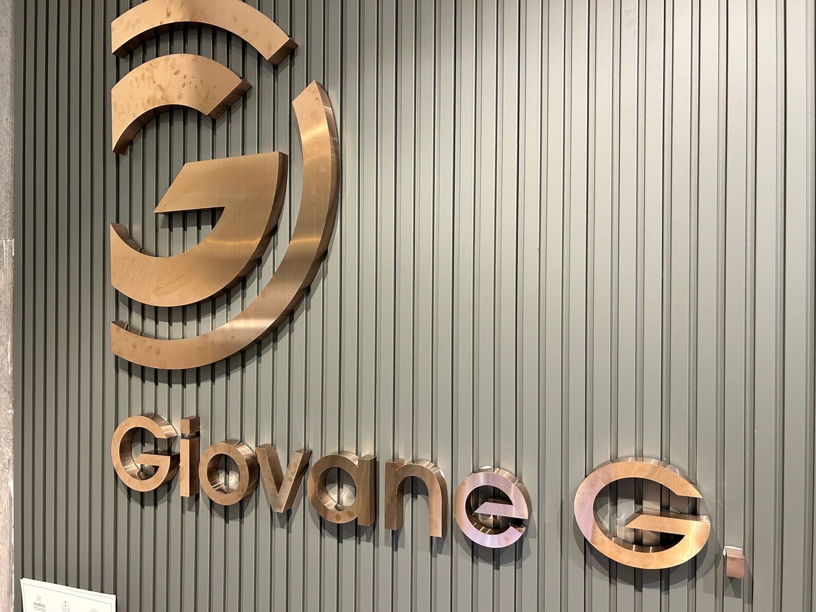 Chrome Letters, 3d Metal Letters, 3D Sign, Illuminated Letter Box, Shop ...