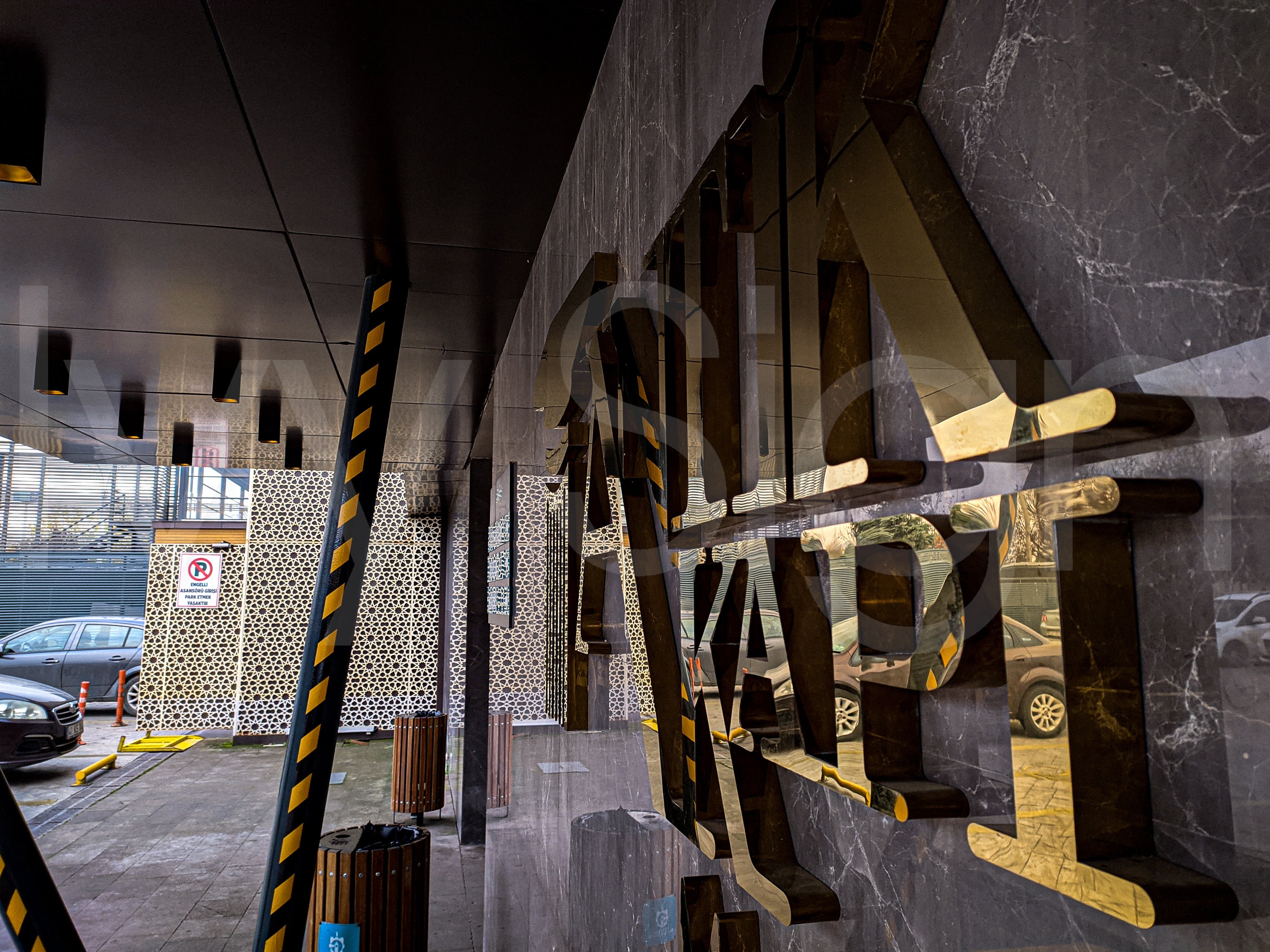 Gold Chrome Wall Sign, 3D Gold Mirror Names, Gold Office Signage ...