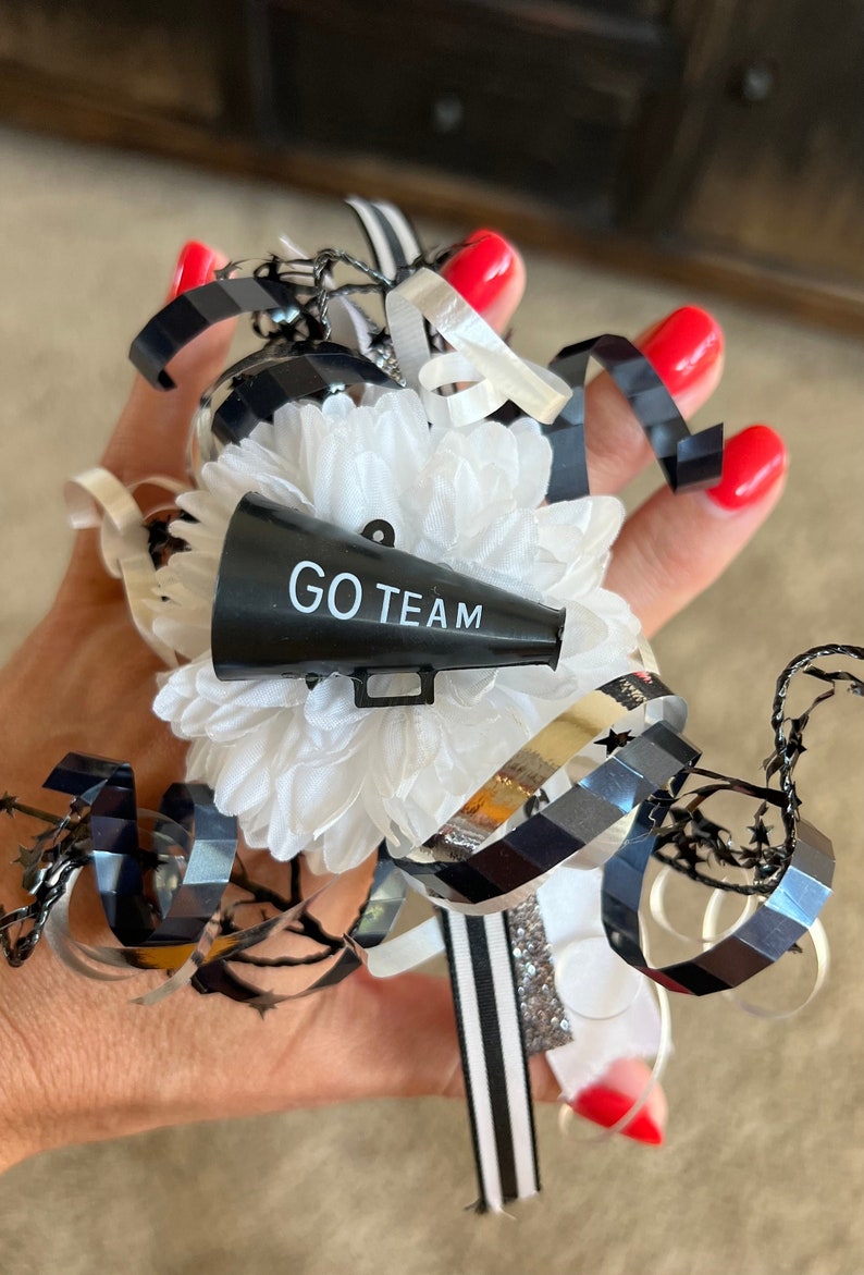 Homecoming Ring Mum - Etsy